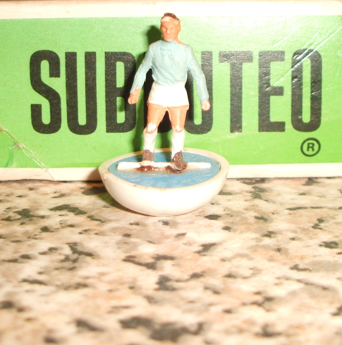 Subbuteo Heavyweight 1 x Spare Player Ref.5 Manchester City ...