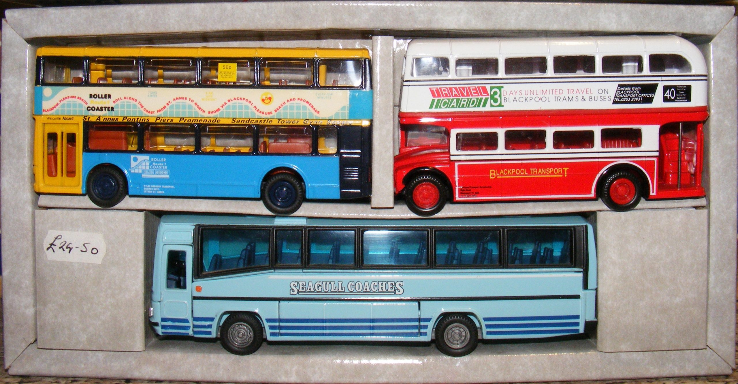 Corgi Classics No.97064 Blackpool Bus Set ~ 1993 - Yesterdays Toys