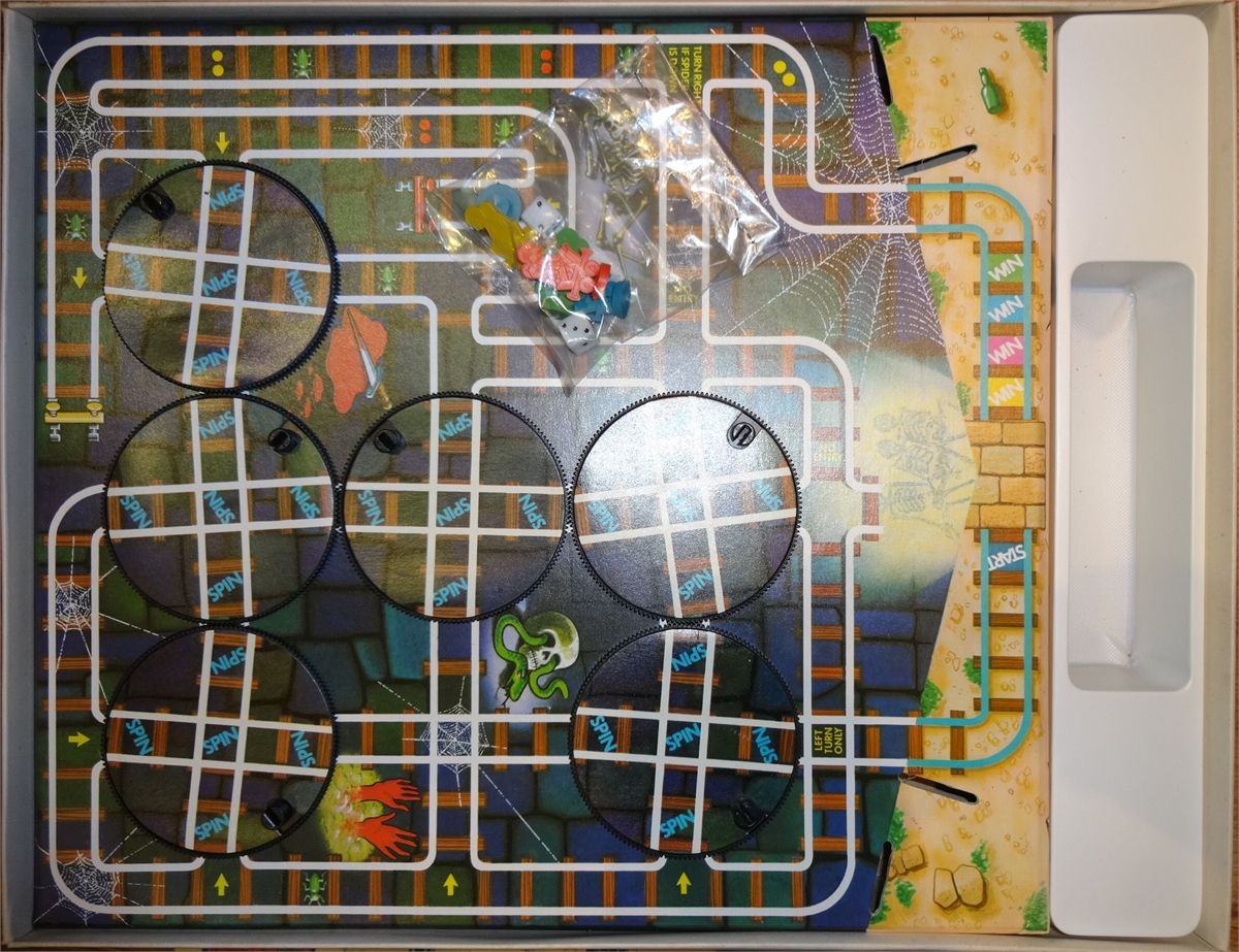 Denys Fisher's ~ Ghost Train ~ 1974 - Yesterdays Toys