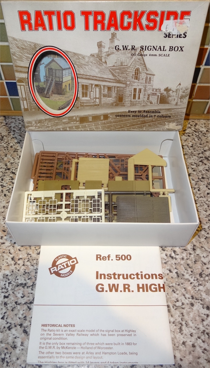 Ratio Trackside Series Ref No.500 'OO' Gauge G.W.R. Signal Box Plastic ...