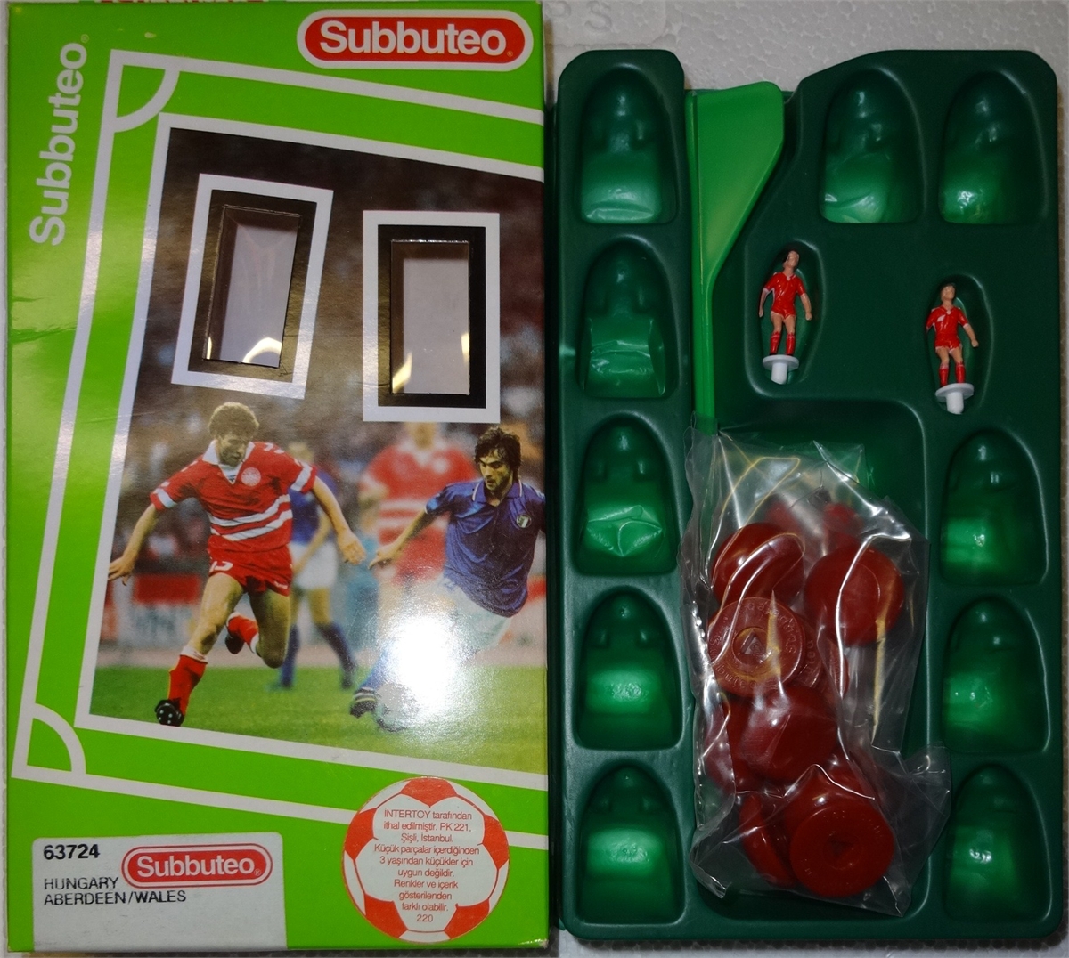 Subbuteo Lightweight Team Ref.63724 Hungary etc - Yesterdays Toys