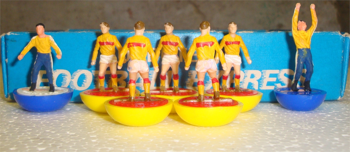Subbuteo Football Express 5-a-side Heavyweight Team Ref.46 Motherwell ...