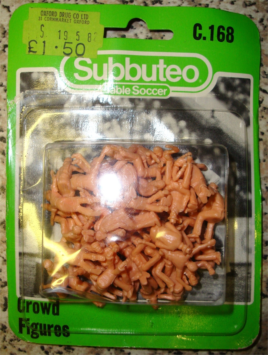 Subbuteo Ref.C168 ~ 50 x Assorted Unpainted Crowd Figures / Spectators ...