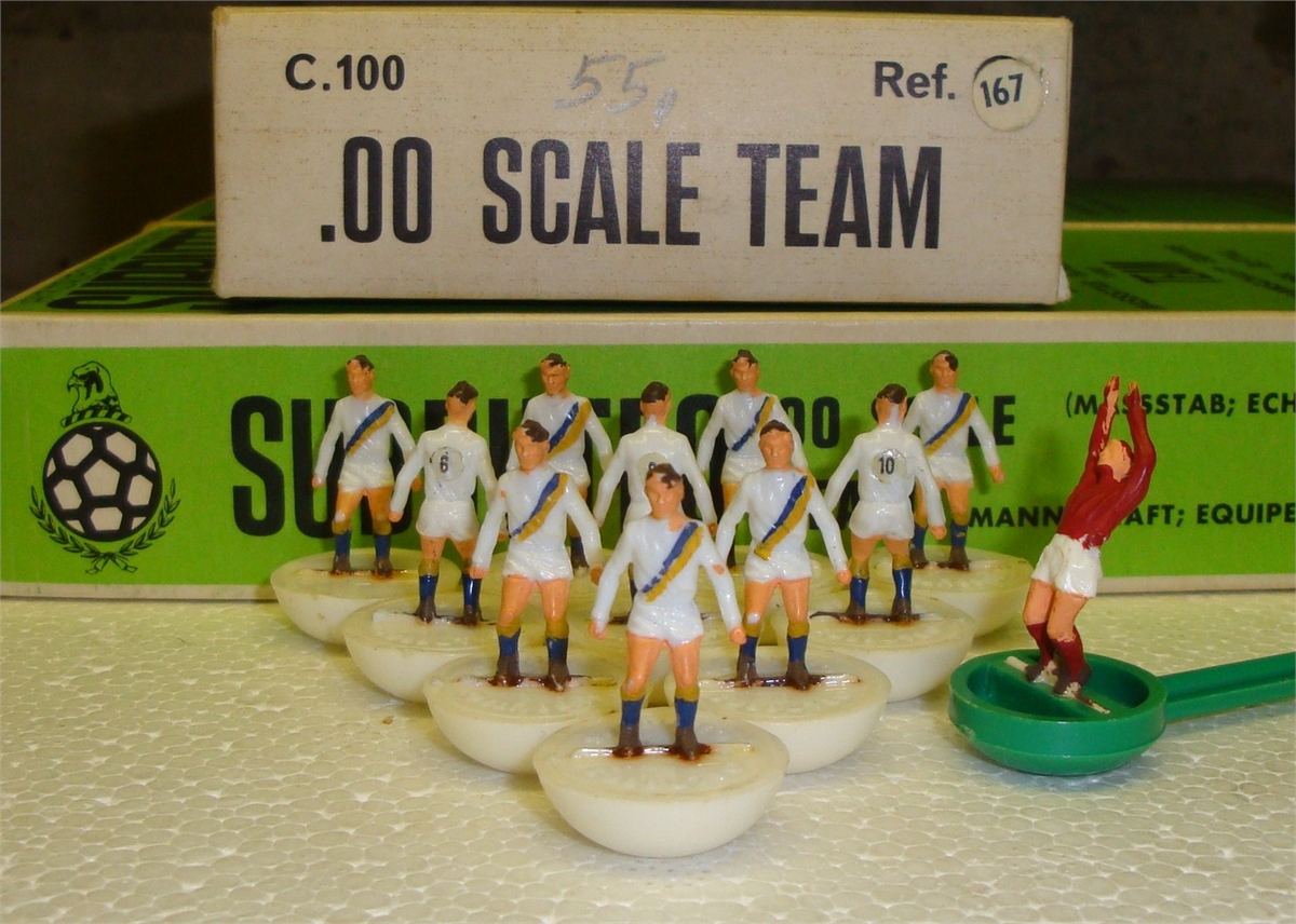 Subbuteo Heavyweight Team Ref.167 Rochdale ~ Mid 1970's - Yesterdays Toys