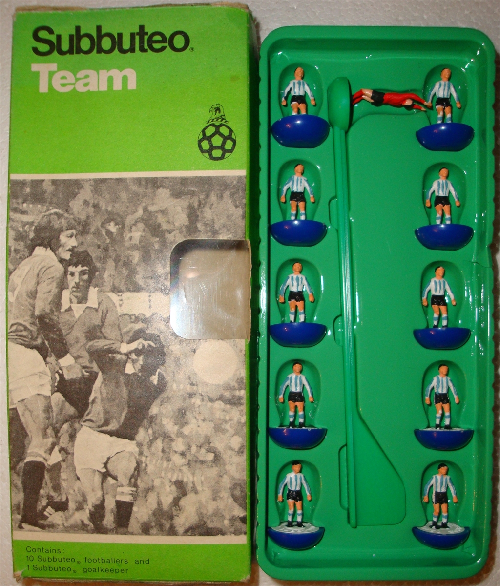 Subbuteo Lightweight Team Ref.67 Argentina ~ Pale flesh skinned ...