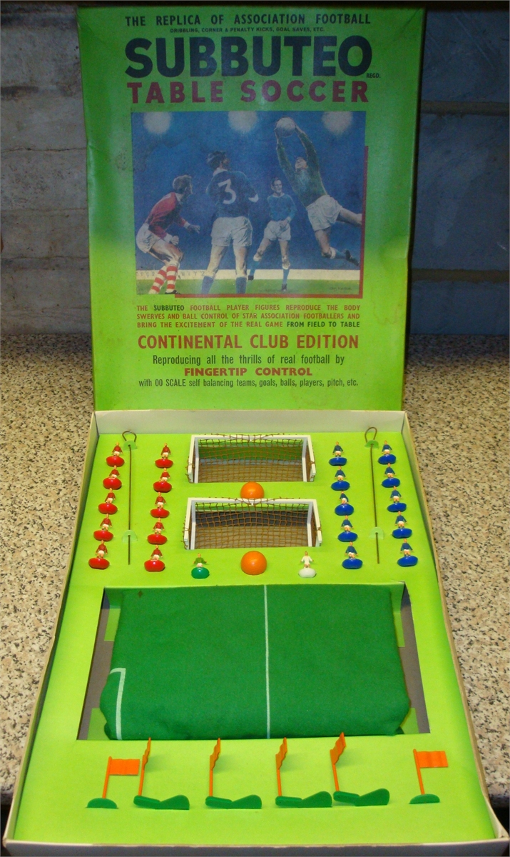 Subbuteo Club Edition Boxed Set ~ Early 1970's - Yesterdays Toys