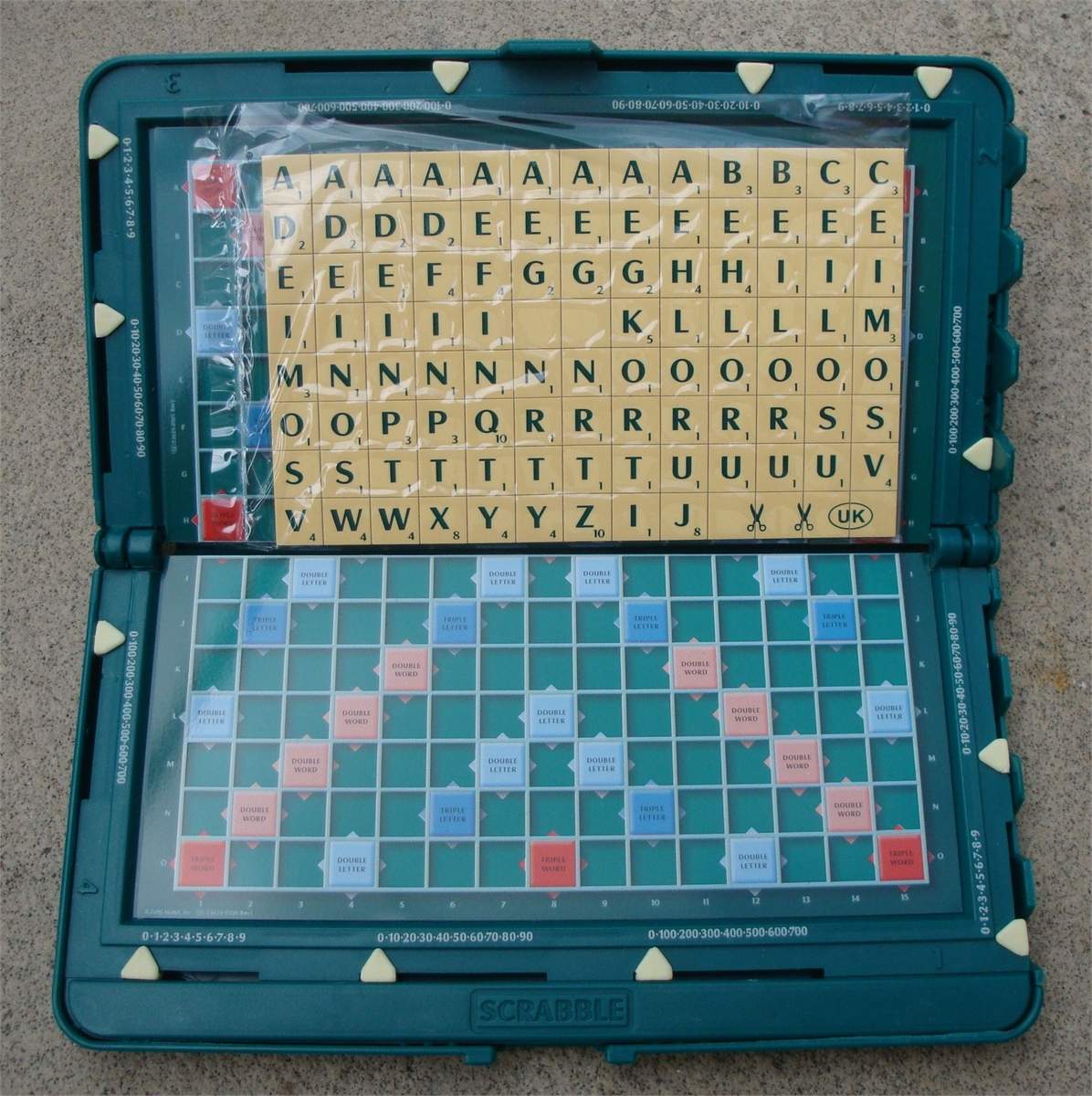 Mattel Magnetic Pocket Scrabble ~ 2001 - Yesterdays Toys