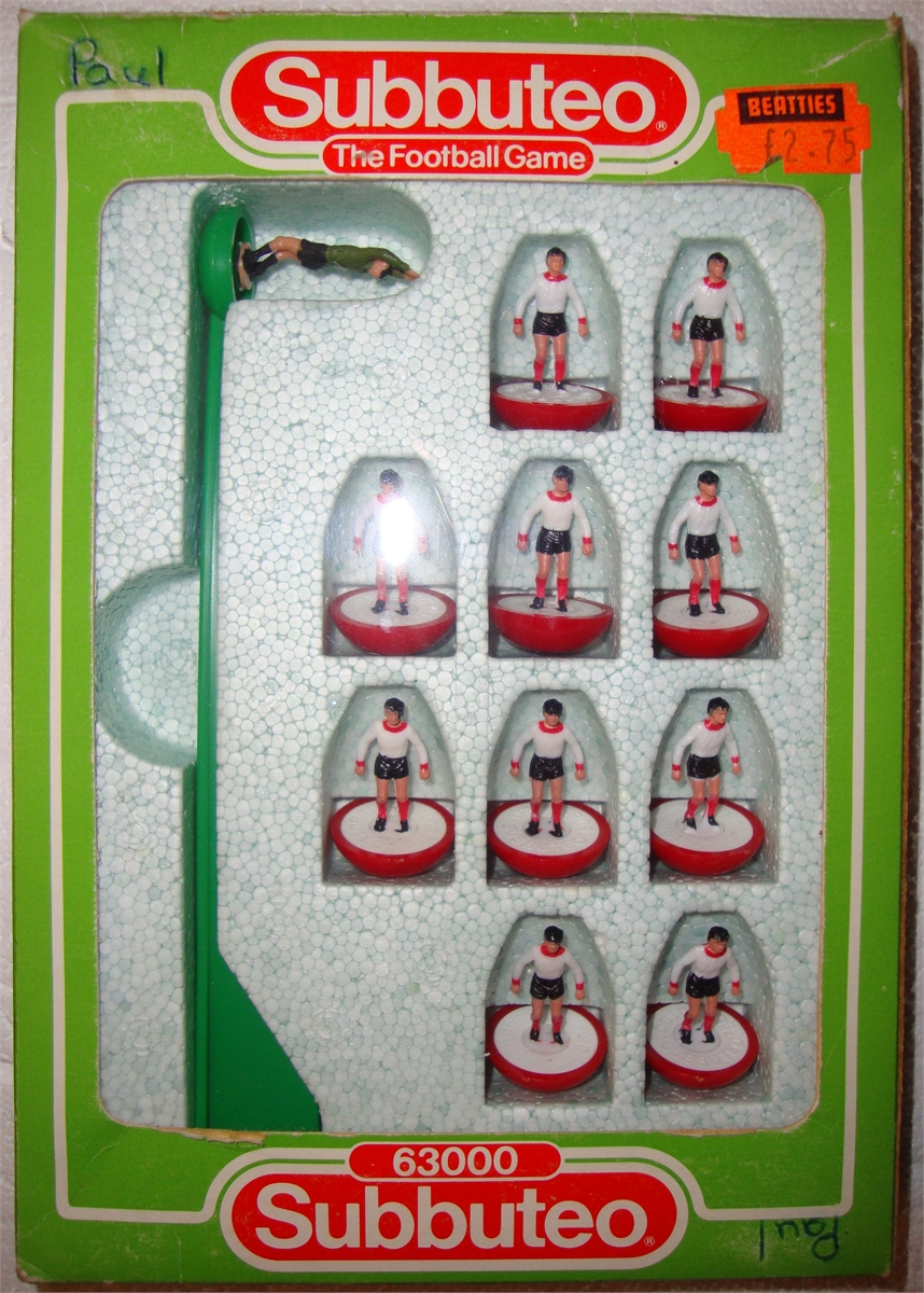 Subbuteo Lightweight Team Ref.81 Liverpool 2nd Kit / Clyde ~ Mid 1980's ...