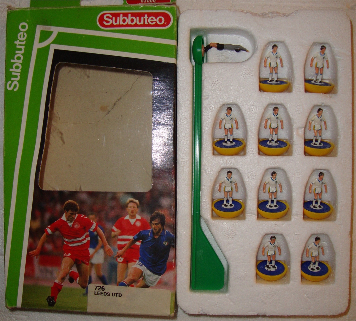 Subbuteo Lightweight Team Ref.726 Leeds United ~ 1991-92 - Yesterdays Toys