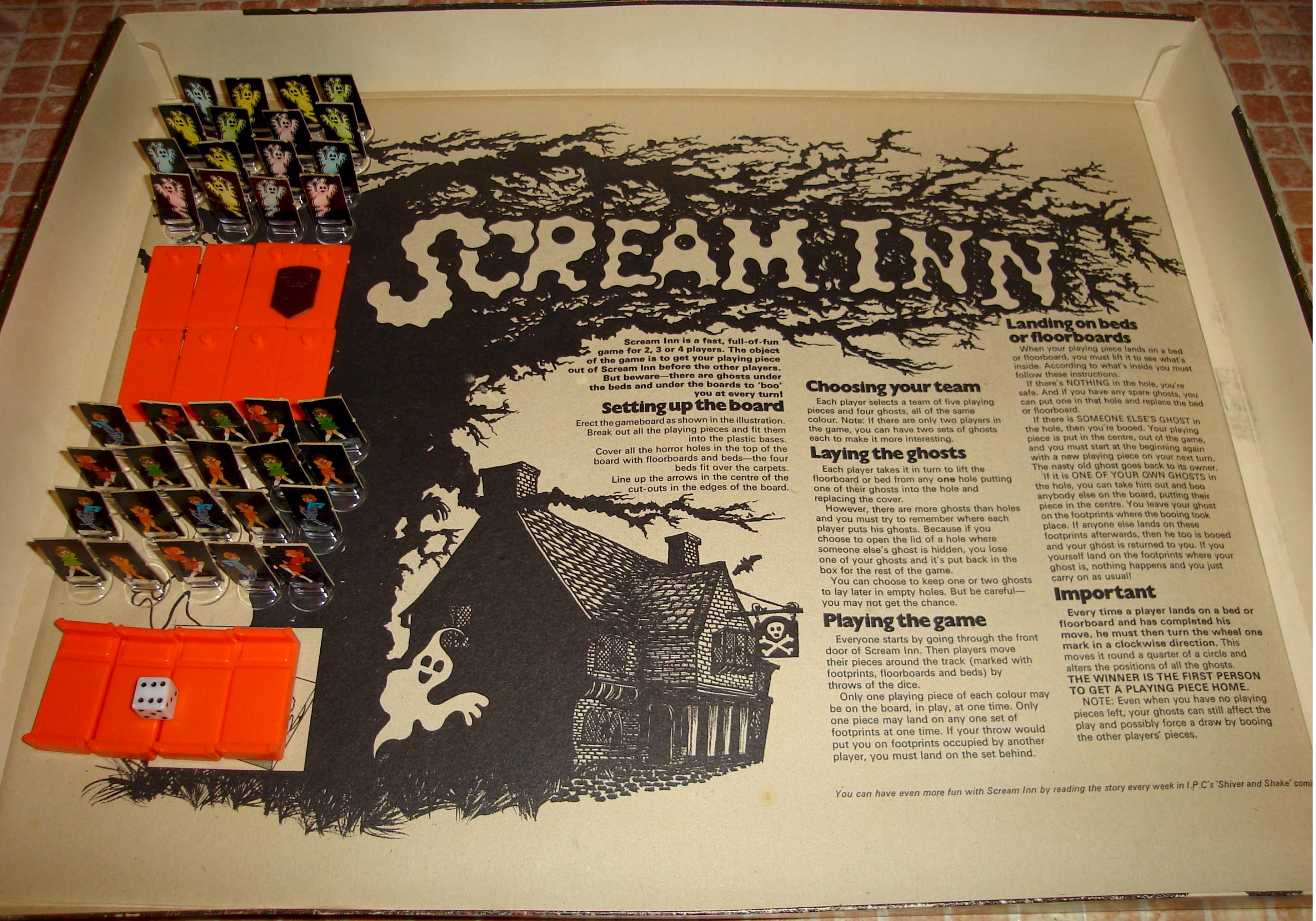 Denys Fisher / Strawberry Fayre Scream Inn ~ 1974 - Yesterdays Toys