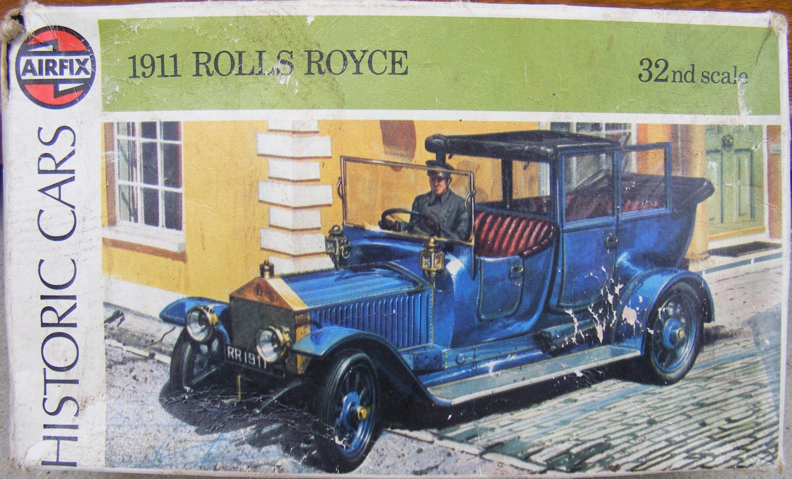 Airfix Series 2 No.02444-2 'Historic Cars' 1911 Rolls Royce 32nd Scale ...