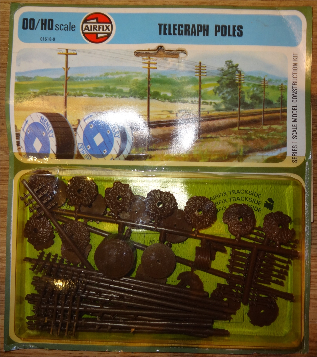 Airfix OO/HO Scale Cat.No.01618-8 Telegraph Poles Series 1 Model Kit ...
