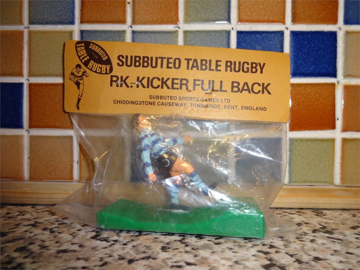 Subbuteo Ref.RK Table Rugby Kicker Full Back Ref.19 Cardiff ~ Mid 1970 ...