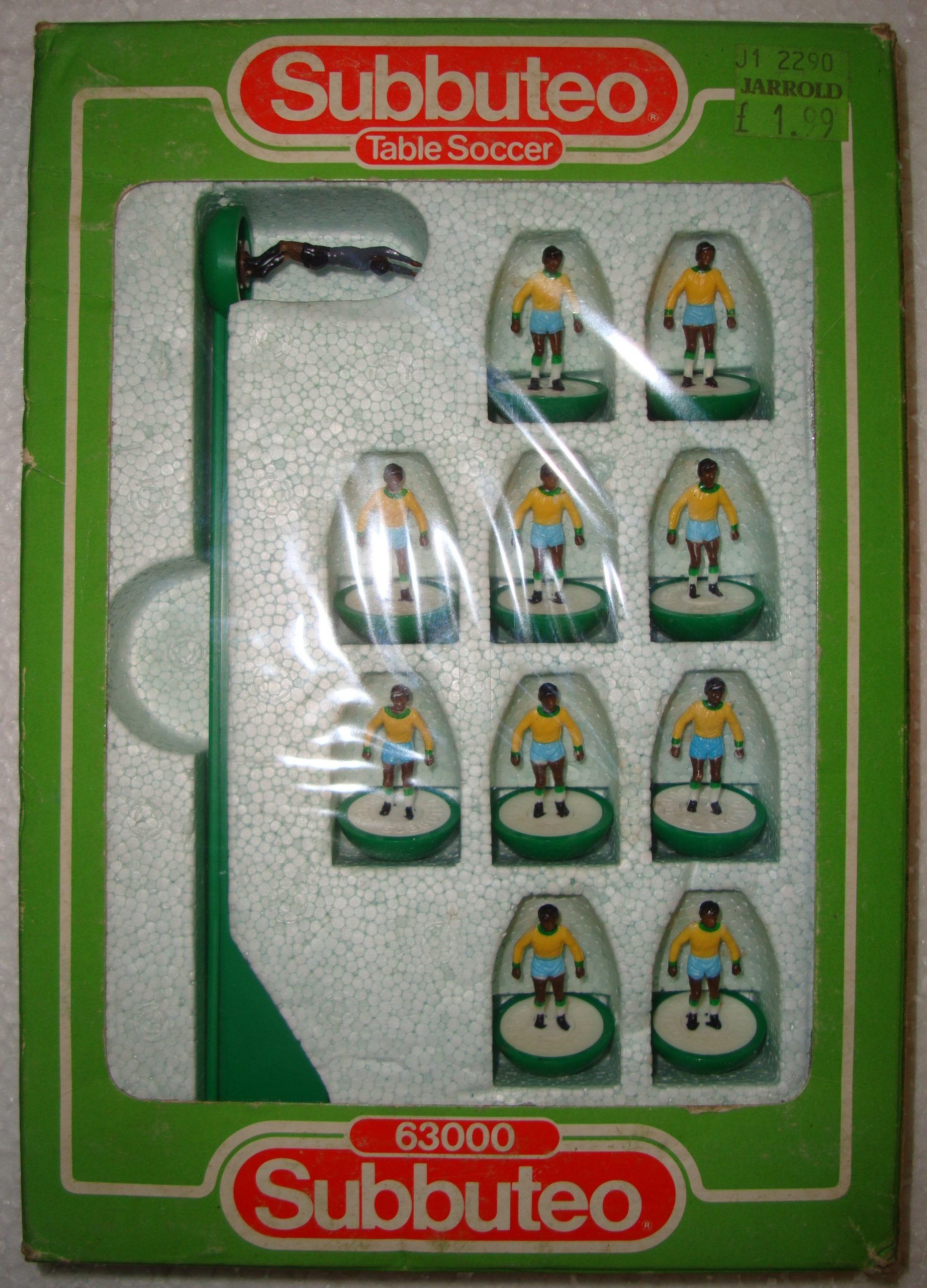 Subbuteo Lightweight Team Ref.410 Brazil ~ Mid 1980's - Yesterdays Toys
