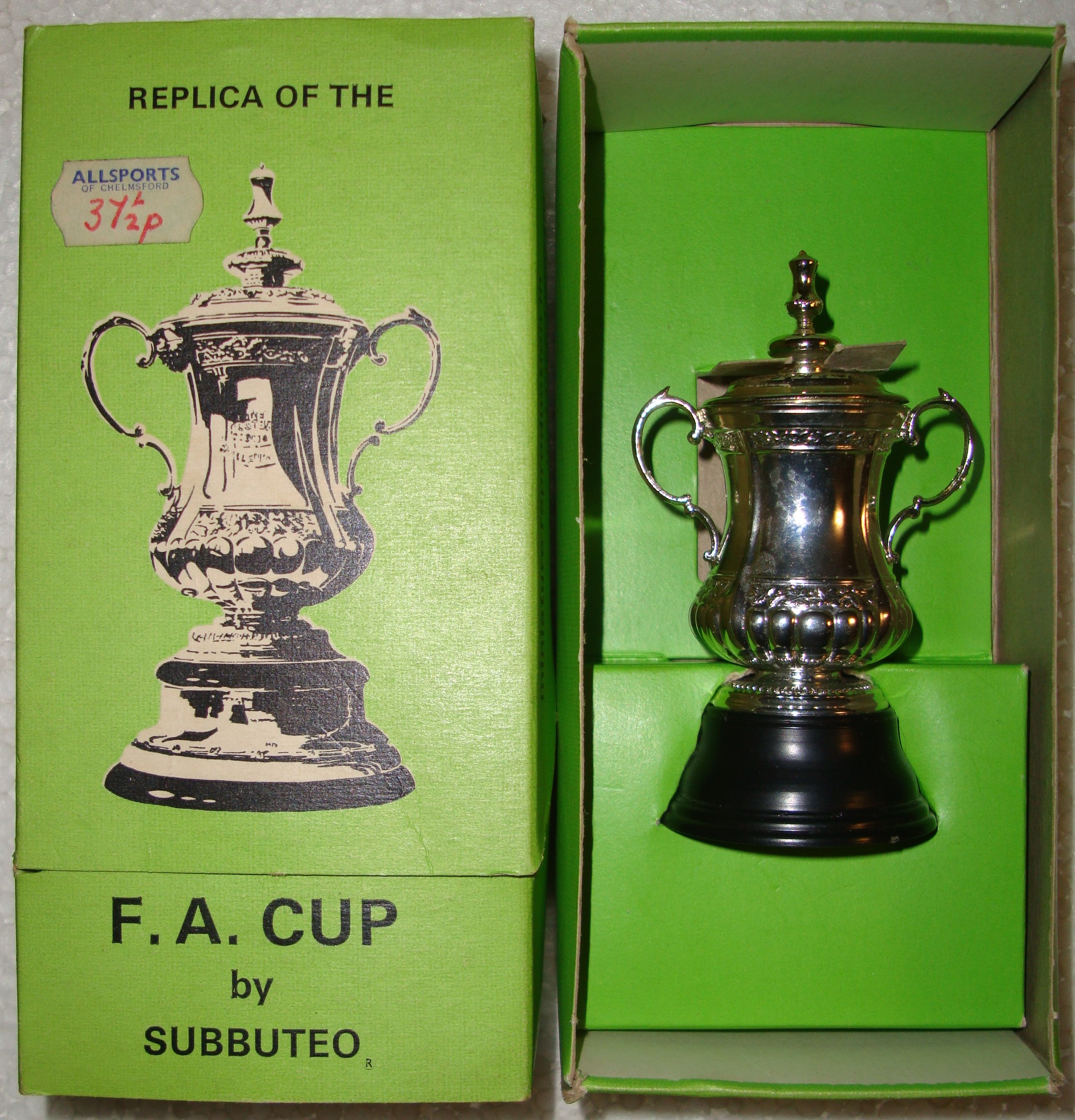Subbuteo Ref C.128 F.A.Cup ~ Late 1970's - Yesterdays Toys