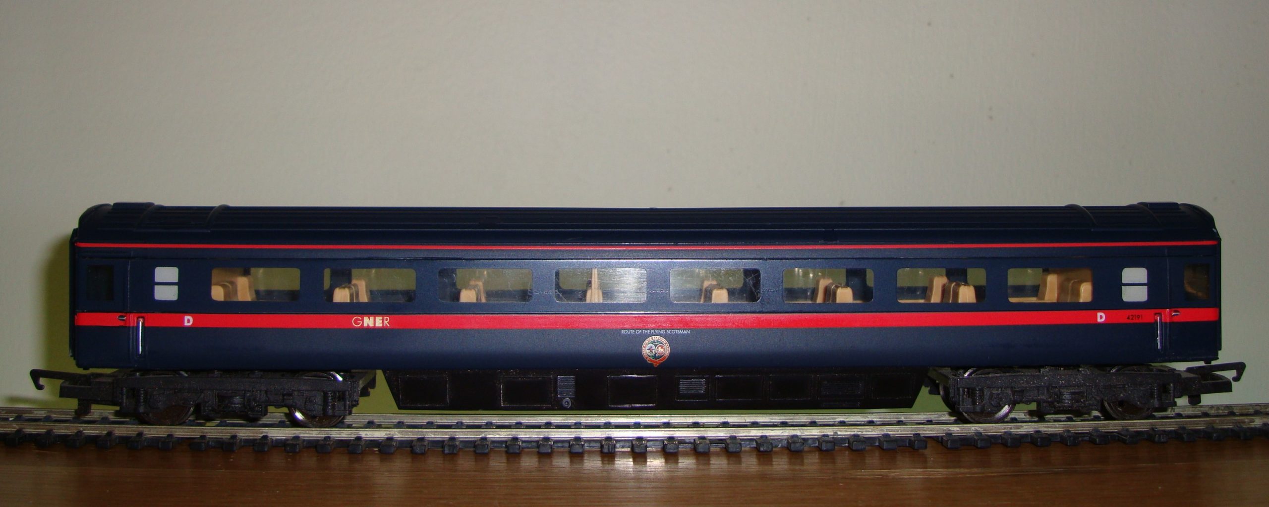 Hornby "OO" Gauge GNER Mk3 Tourist Open Coach No.42191 ~ 1997-98 ...