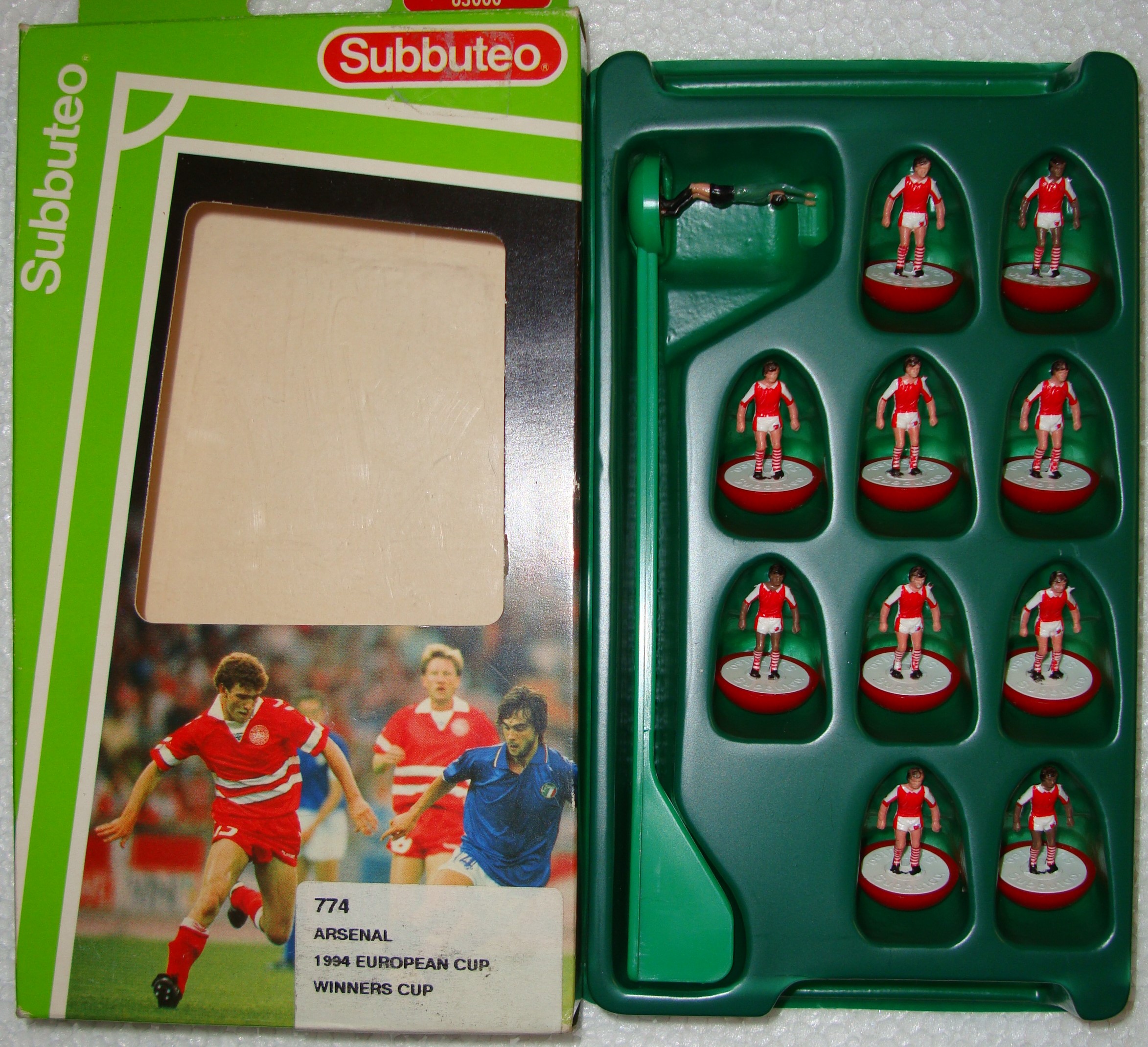 Subbuteo Lightweight Team Ref.774 Arsenal ~ 1994 European Cup Winners ...