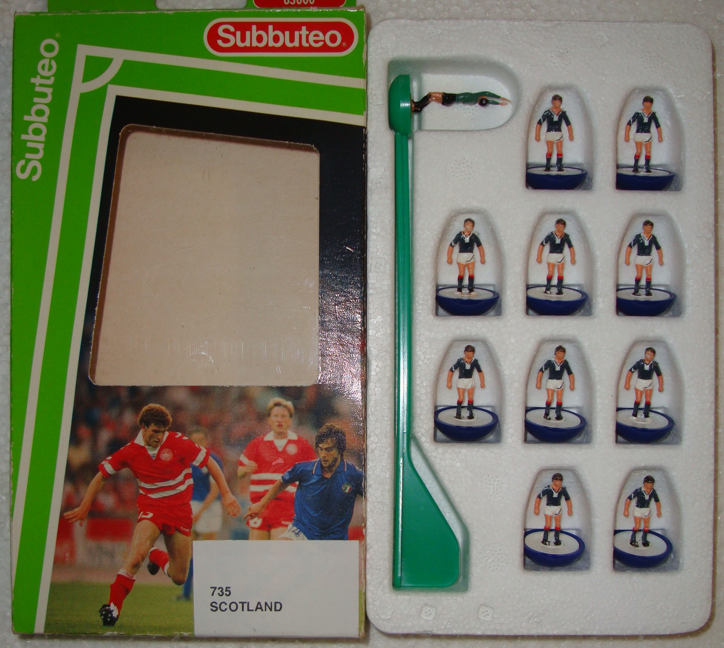 Subbuteo Lightweight Team Ref.735 Scotland ~ 1992-94 - Yesterdays Toys