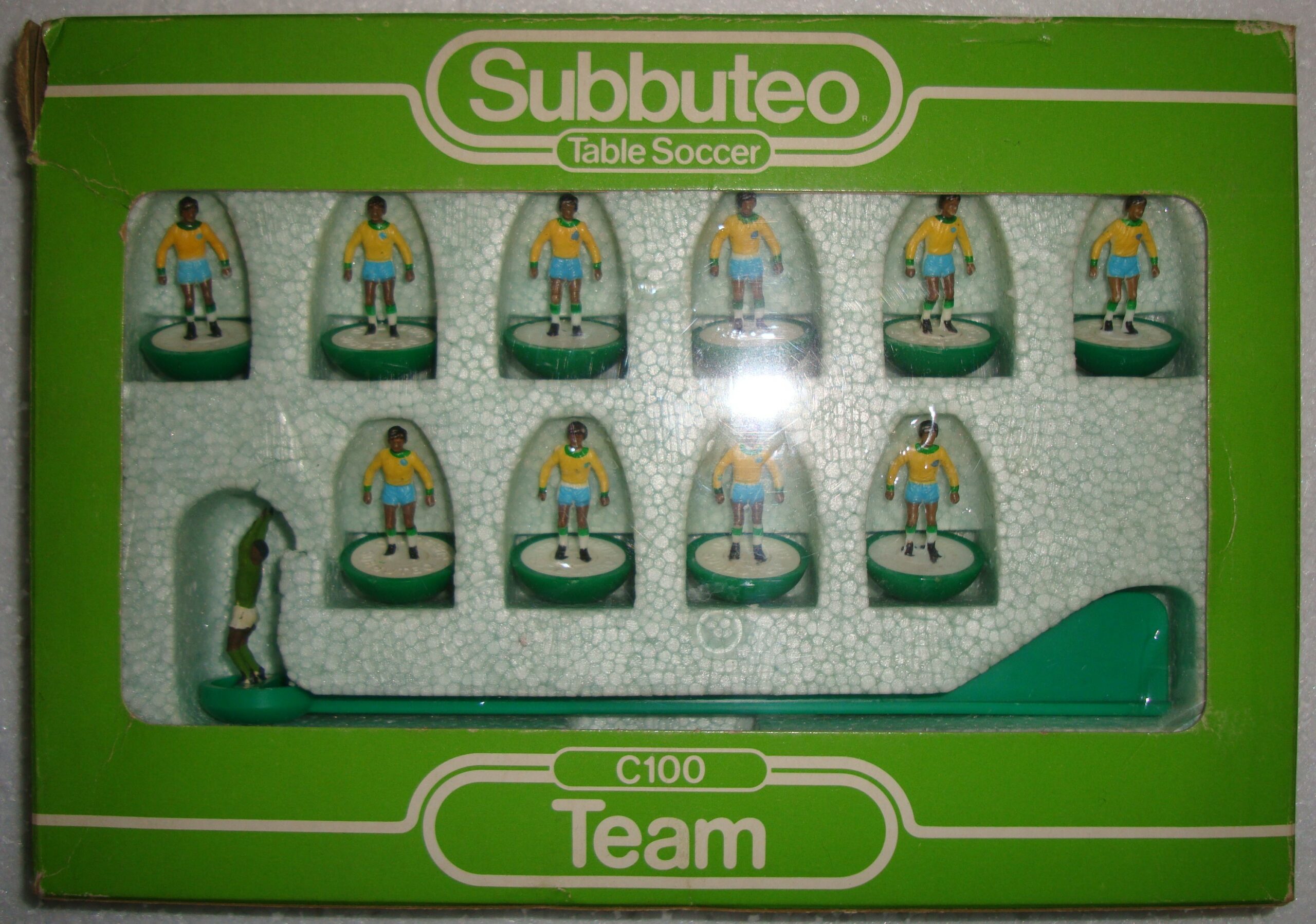 Subbuteo Lightweight Team Ref.410 Brazil ~ Mid 1980's - Yesterdays Toys