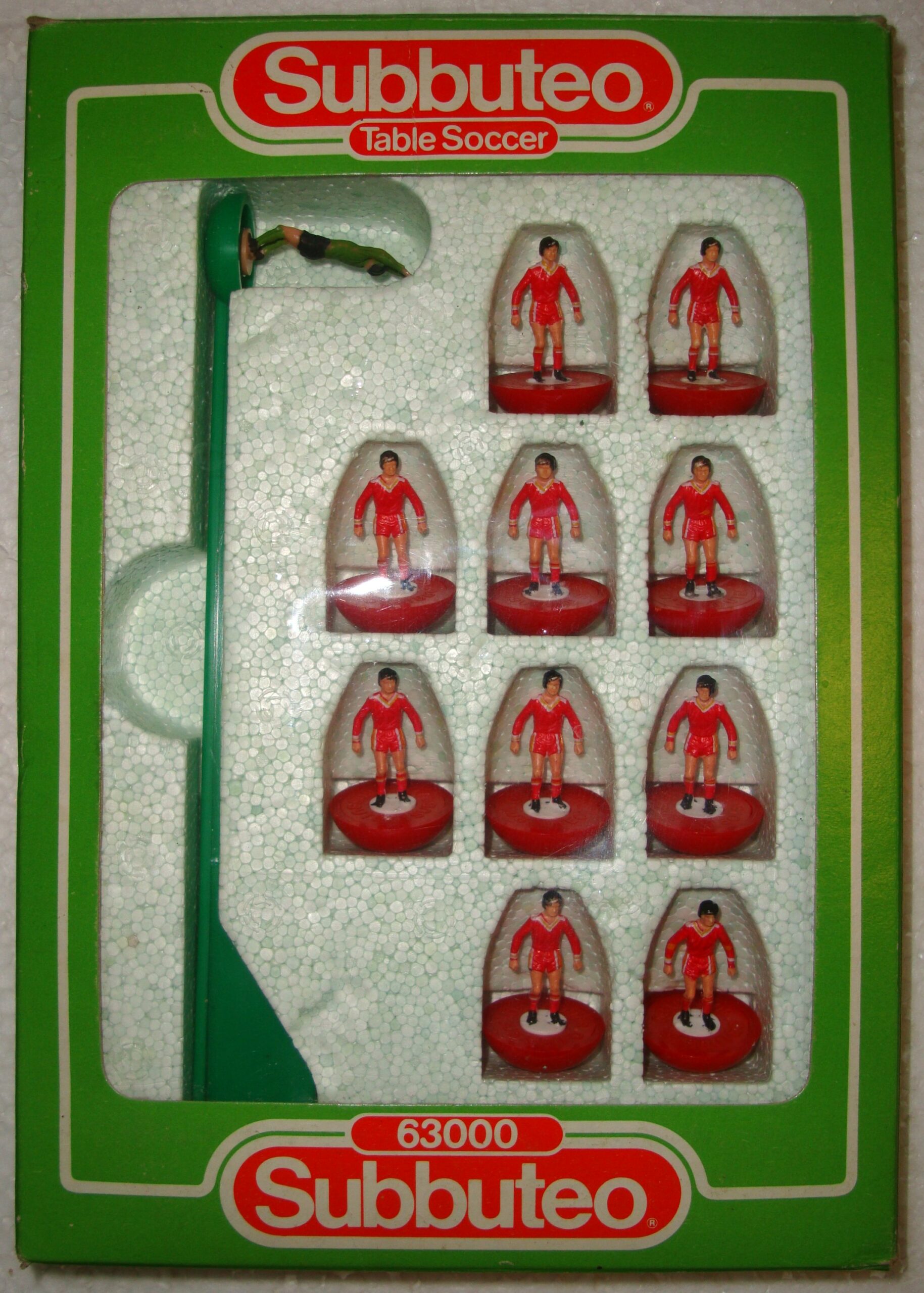 Subbuteo Lightweight Team Ref.619 Liverpool ~ 1986-87 - Yesterdays Toys
